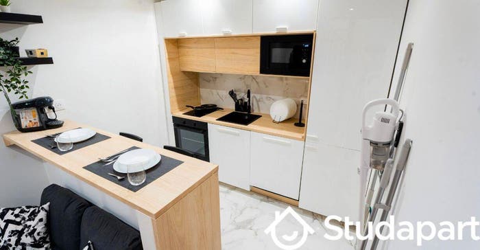 Appartement 1 pièce à louer à Canal, Évry-Courcouronnes