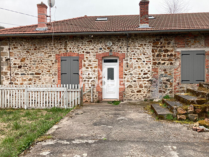 Maison 5 pièces à Sail-sous-Couzan, à vendre