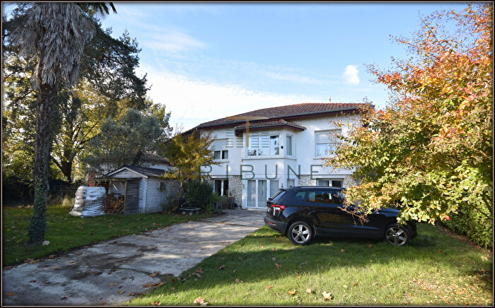 Maison à vendre - Le Passage - 7 pièces - 5 chambres