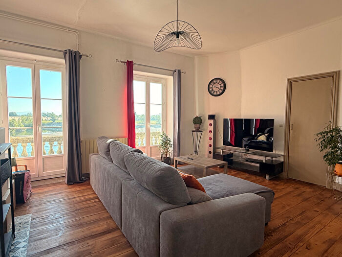 Pont-Saint-Esprit - Appartement 4 pièces à louer