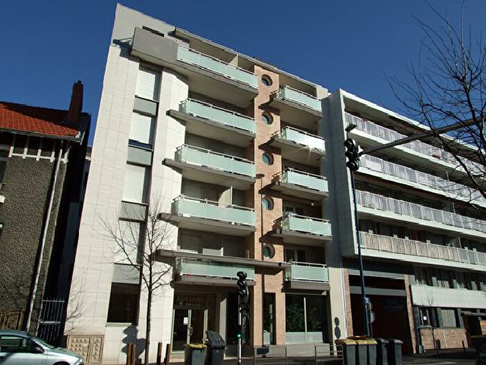 Appartement à louer - Clermont-Ferrand, Vallières, Sallins, Poncillon - 2 pièces - 1 chambre