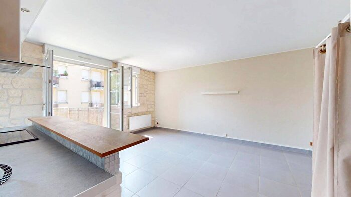 Mairie Rouxel-Sud Est, Pontault-Combault - Appartement 2 pièces à louer
