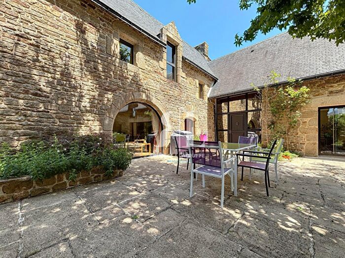 Maison à vendre - Kervignac - 5 pièces - 4 chambres