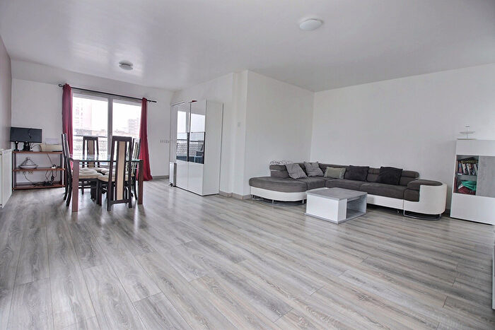 Appartement 5 pièces à Saint-Ouen, Centre-ville, à vendre