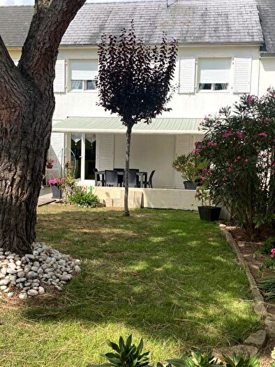 Maison à vendre - Sablé-sur-Sarthe, Le Pré, Saint-Nicolas - 5 pièces - 3 chambres