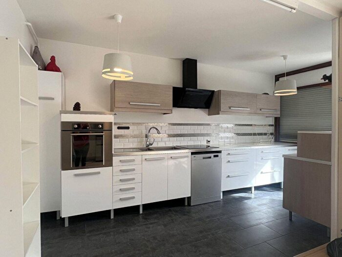 Appartement à louer - Thiais - 5 pièces - 4 chambres