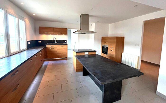 Appartement à vendre - Oyonnax, Belmont - 5 pièces - 3 chambres