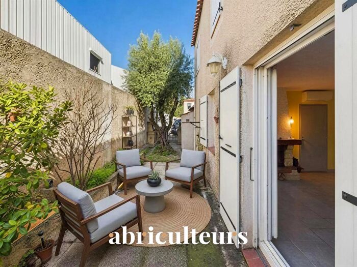 Maison à vendre - Marseille e , La Timone - 4 pièces - 4 chambres