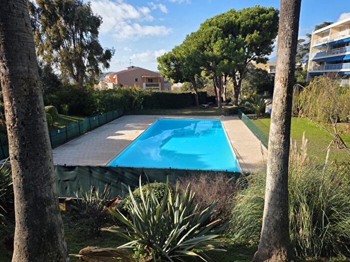 Appartement à vendre - Nice, Corniche Fleurie - 2 pièces - 1 chambre