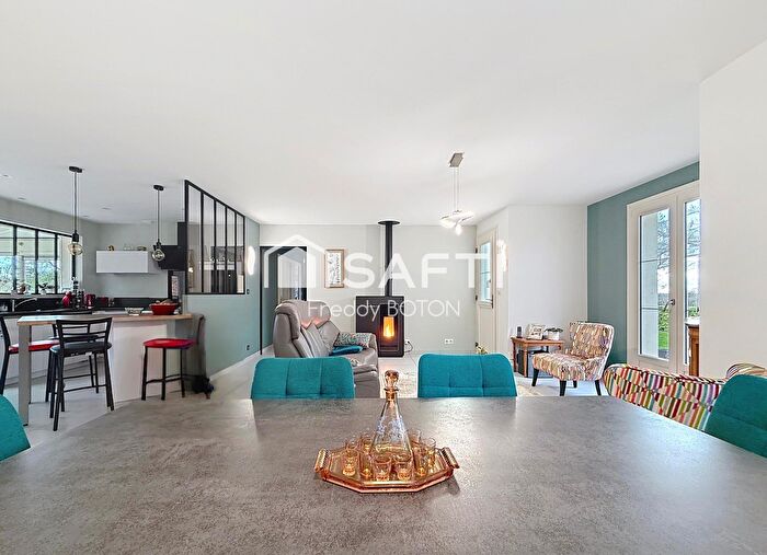 Maison à vendre - Chanteloup - 5 pièces - 4 chambres