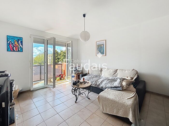 Appartement à vendre - Saint-Lô, Est - 2 pièces - 1 chambre