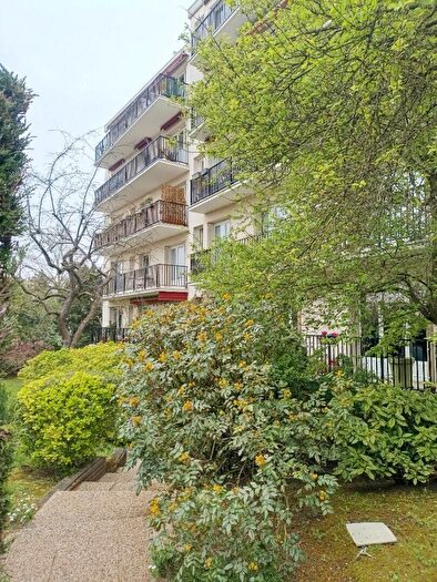 Appartement à louer - Le Vieux-Saint-Maur, Saint-Maur-des-Fossés - 3 pièces - 2 chambres