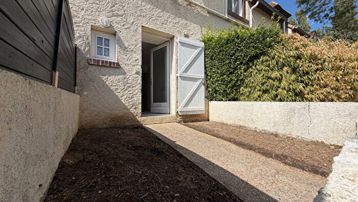 Thoiry : Appartement 1 pièce à vendre