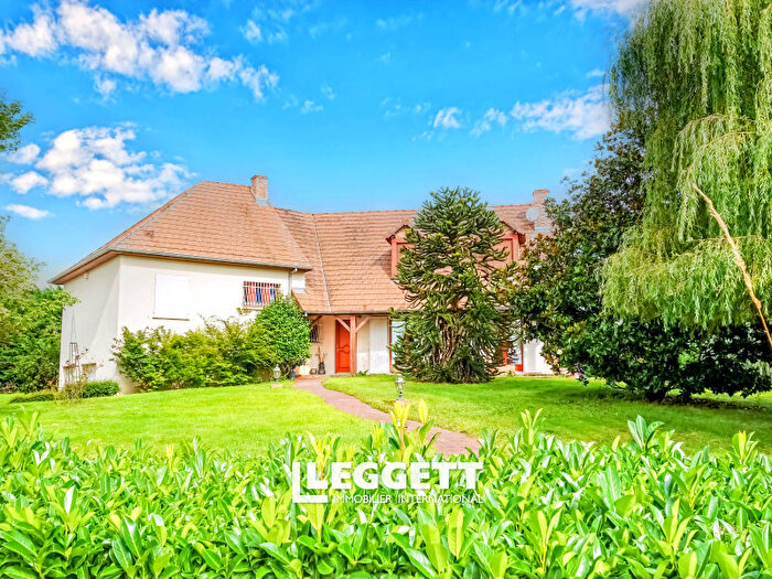 Maison à vendre - Domérat - 6 pièces - 4 chambres