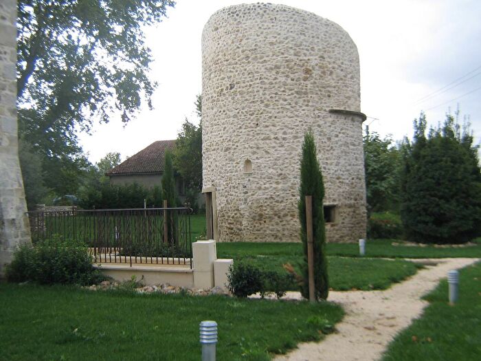 Appartement à louer - Les Granges-Gontardes - 4 pièces - 2 chambres