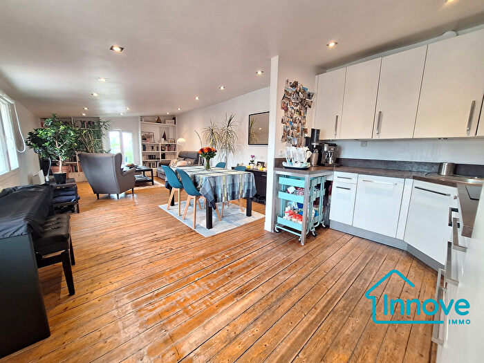 Appartement à vendre - Le Chesnay, Nouveau Chesnay - 4 pièces - 3 chambres