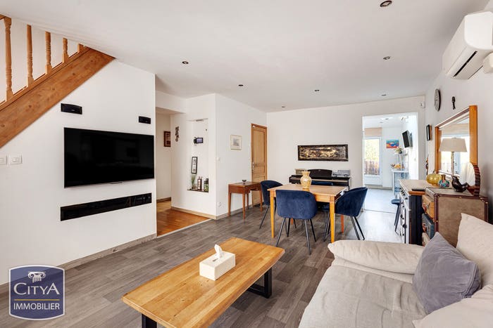 Croix, Saint-Pierre : Maison 5 pièces à vendre