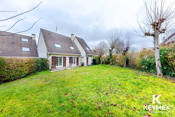 Maison à vendre - Nerville-la-Forêt - 6 pièces - 4 chambres