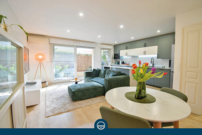 Appartement à vendre - Cagnes-sur-Mer, Les Vallières, Le Malvan, Les Travails, La Combe - 3 pièces - 2 chambres