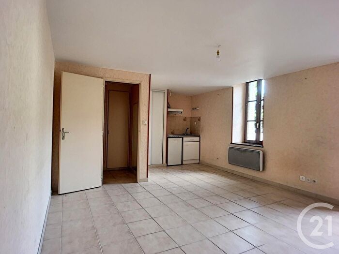 Longvic : Appartement 2 pièces à louer
