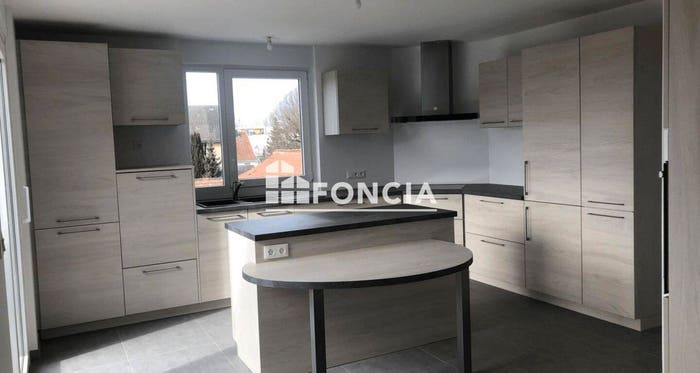 Appartement 5 pièces à louer - Metzgerhof-Hundshof-Schloessel Château Fia, Haguenau