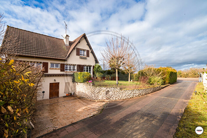 Maison à vendre - Verneuil-sur-Seine, Les Hauts de Verneuil, Les Coteaux de Verneuil, Côte Narbonne - 6 pièces - 4 chambres
