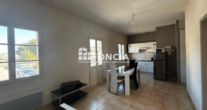 Sainte Catherine, Villeneuve-sur-Lot : Appartement 2 pièces à louer