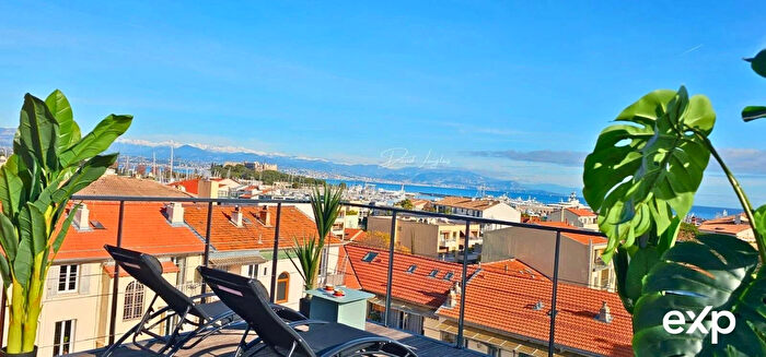 Maison à vendre - Antibes, Coeur de ville - 6 pièces - 3 chambres