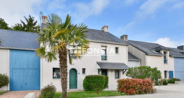 Maison à vendre - Guérande, Centre-ville, Faubourgs - 4 pièces - 3 chambres