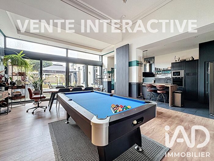 Maison 10 pièces à vendre - Comines, Centre-ville