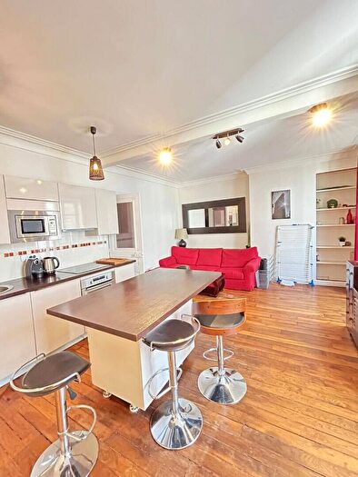 Appartement à louer - Centre Ville, Charenton-le-Pont - 3 pièces - 2 chambres