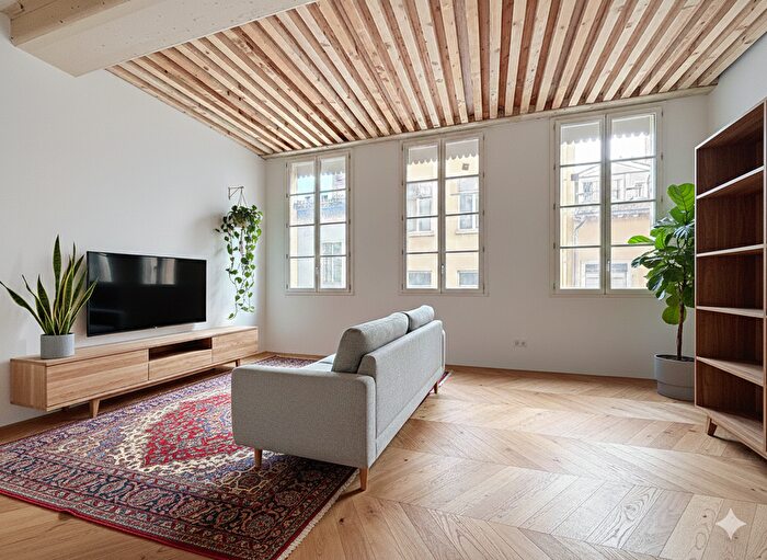 Appartement à vendre - Lyon e , Croix Rousse Est - 3 pièces - 2 chambres