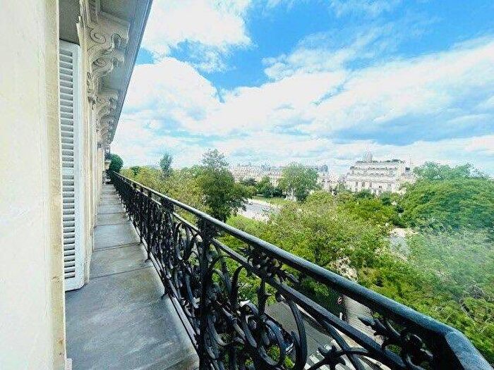 Appartement 6 pièces à louer à Chaillot, Paris 16ème arrondissement