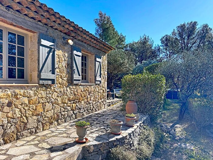 Maison à vendre - Seillans - 6 pièces - 5 chambres