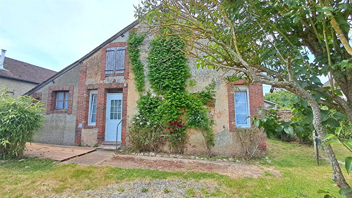 Maison à vendre - Montigny-sur-Avre - 2 pièces - 1 chambre