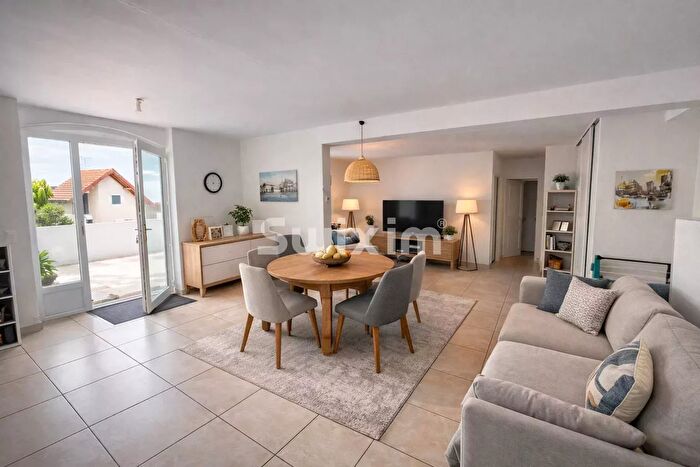 Appartement à vendre - Cruseilles - 3 pièces - 2 chambres