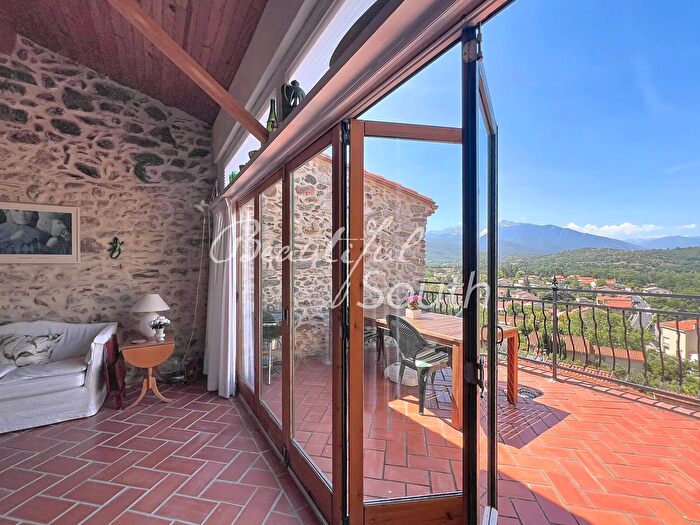 Maison 4 pièces à vendre à Rodès