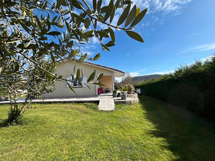 Maison à vendre - Martres-Tolosane - 4 pièces - 3 chambres