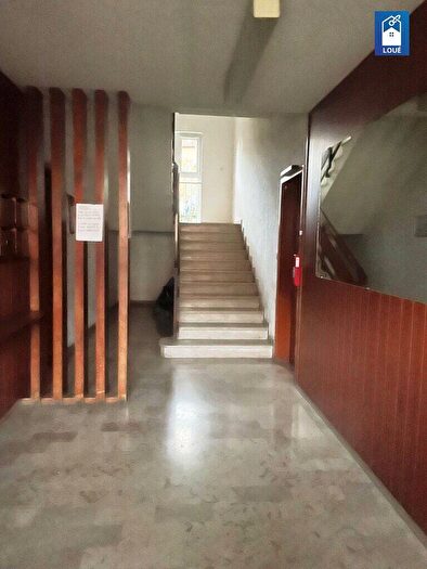 Appartement à louer - Rives - 4 pièces - 3 chambres