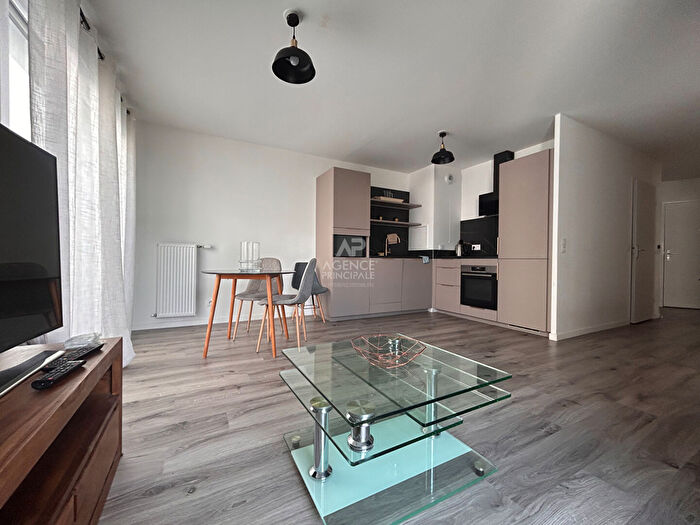 Appartement à louer - Poissy, La Coudraie - 2 pièces - 1 chambre