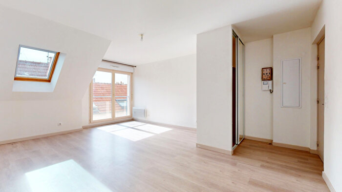 Appartement 2 pièces à vendre - Étampes, Centre-Ville