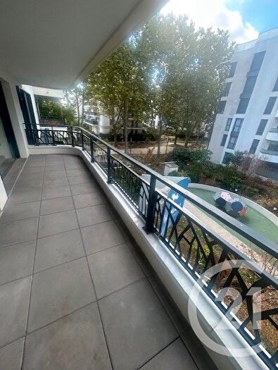 Appartement 3 pièces à Colombes, Stade, à louer