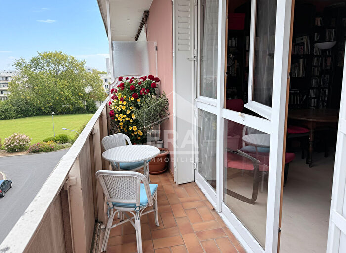 Appartement 3 pièces à vendre à Créteil, Bas du Mont-Mesly