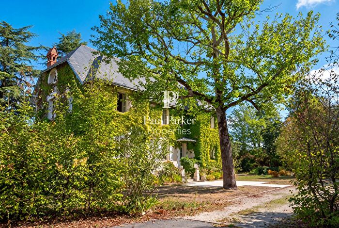 Nantes, Centre-ville : Maison 9 pièces à vendre