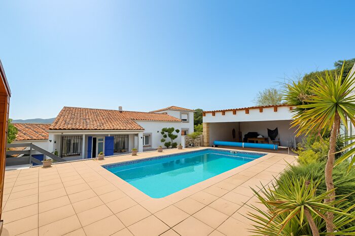 Maison à vendre - Les Pennes-Mirabeau - 7 pièces - 4 chambres