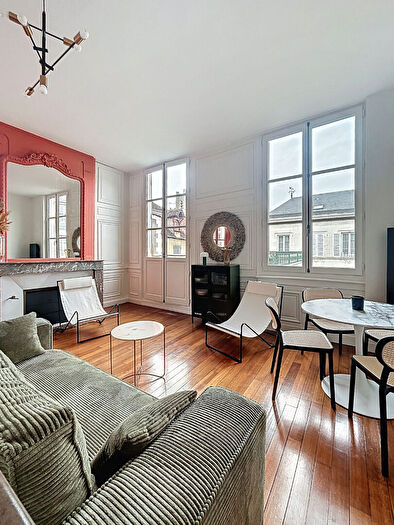 Appartement à louer - Auxerre, Centre-ville - 2 pièces - 1 chambre