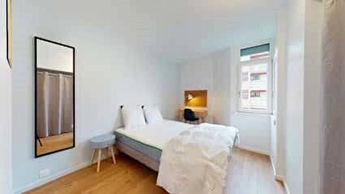 Appartement à louer - Le Parc, Guyancourt - 1 pièce