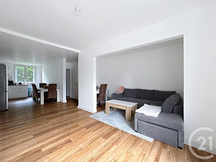 Appartement à vendre - Compiègne, Saint-Lazare, Les Avenues - 3 pièces - 2 chambres