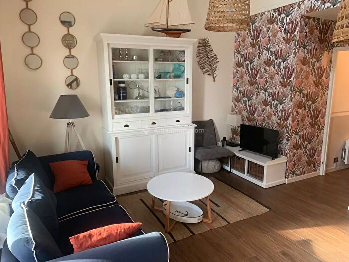 Appartement à vendre - Saint-Gilles-Croix-de-Vie - 3 pièces - 1 chambre