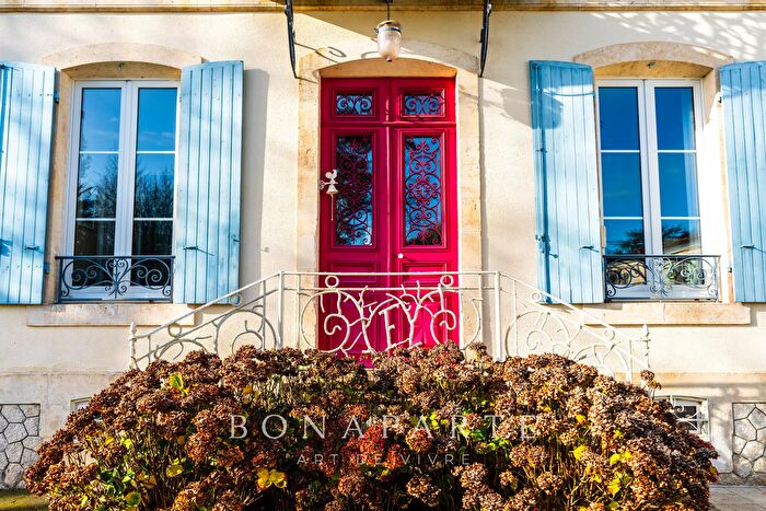 Maison à vendre - Coulon - 12 pièces - 8 chambres